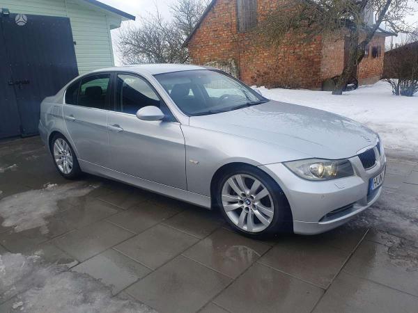 Pelēks BMW 325 2006 Lazdijai, ar dzinēja tilpumu 2.99 L un nobraukumu 372 tūkst. km par 3800 €, foto 1 vietnē AUTOMOTO.COM.LV
