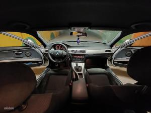 Grey BMW 325 2006 in Tallinn, with an engine capacity of 2.50 L and mileage of 306 thousand km for 4950 €, photo 15 on AUTOMOTO.COM.LV