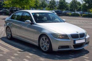 Grey BMW 325 2006 in Vilnius, with an engine capacity of 2.50 L and mileage of 136 thousand km for 4950 €, photo 8 on AUTOMOTO.COM.LV