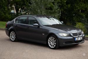 Pelēks BMW 325 2006 Viļņa, ar dzinēja tilpumu 2.99 L un nobraukumu 323 tūkst. km par 3700 €, foto 8 vietnē AUTOMOTO.COM.LV