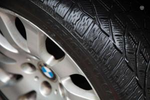 Pelēks BMW 325 2006 Viļņa, ar dzinēja tilpumu 2.99 L un nobraukumu 323 tūkst. km par 3700 €, foto 11 vietnē AUTOMOTO.COM.LV