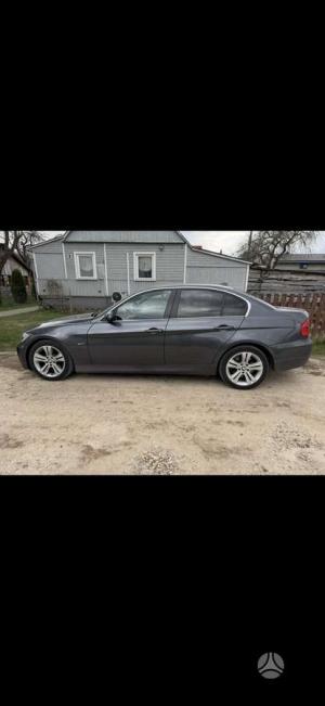 Pelēks BMW 325 2006 Viļņa, ar dzinēja tilpumu 3.00 L un nobraukumu 337 tūkst. km par 4700 €, foto 14 vietnē AUTOMOTO.COM.LV