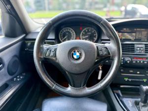 Pelēks BMW 325 2006 Kauņa, ar dzinēja tilpumu 2.49 L un nobraukumu 337 tūkst. km par 5000 €, foto 17 vietnē AUTOMOTO.COM.LV