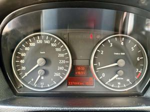 Pelēks BMW 325 2006 Kauņa, ar dzinēja tilpumu 2.49 L un nobraukumu 337 tūkst. km par 5000 €, foto 20 vietnē AUTOMOTO.COM.LV