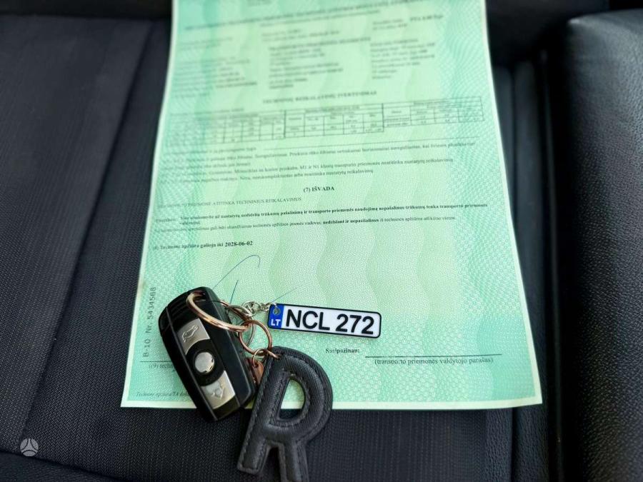Pelēks BMW 325 2006 Kauņa, ar dzinēja tilpumu 2.49 L un nobraukumu 337 tūkst. km par 5000 €, foto 32 vietnē AUTOMOTO.COM.LV