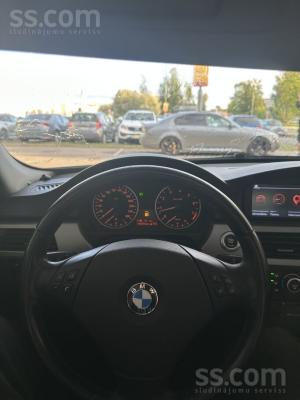 Pelēks BMW 325 2006 Rīga, ar dzinēja tilpumu 2.50 L un nobraukumu 187 tūkst. km par 5100 €, foto 4 vietnē AUTOMOTO.COM.LV