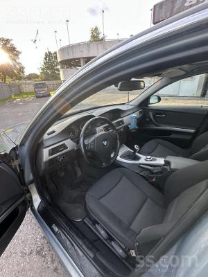 Pelēks BMW 325 2006 Rīga, ar dzinēja tilpumu 2.50 L un nobraukumu 187 tūkst. km par 5100 €, foto 10 vietnē AUTOMOTO.COM.LV