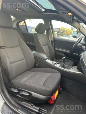 Pelēks BMW 325 2006 Rīga, ar dzinēja tilpumu 2.50 L un nobraukumu 187 tūkst. km par 5100 €, foto 12 vietnē AUTOMOTO.COM.LV