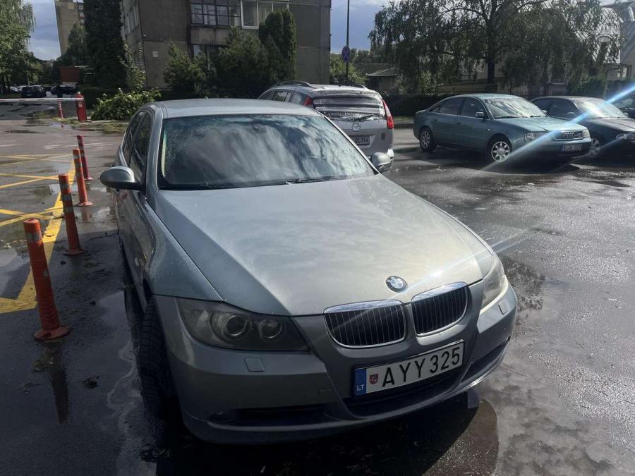 Серый БМВ 325 2006 в Каунас, объемом двигателя 2.50 л и пробегом 324 тыс. км за 2700 €, фото 3 на AUTOMOTO.COM.LV