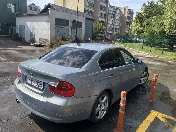 Серый БМВ 325 2006 в Каунас, объемом двигателя 2.50 л и пробегом 324 тыс. км за 2700 €, фото 3 на AUTOMOTO.COM.LV