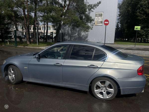 Серый БМВ 325 2006 в Каунас, объемом двигателя 2.50 л и пробегом 324 тыс. км за 2700 €, фото 5 на AUTOMOTO.COM.LV