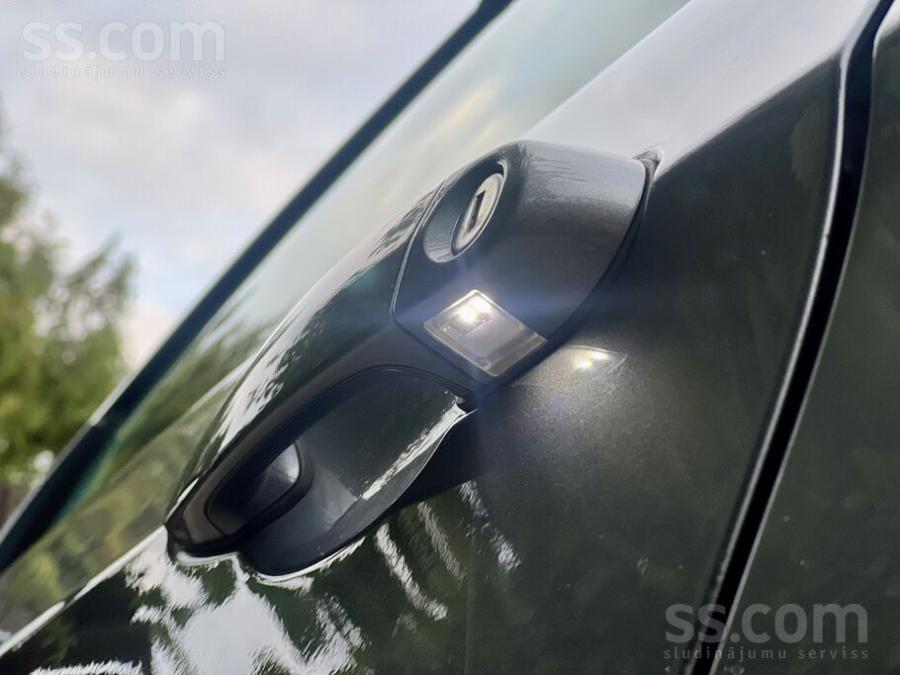 Pelēks BMW 325 2006 Rīga, ar dzinēja tilpumu 2.50 L un nobraukumu 229 tūkst. km par 5290 €, foto 17 vietnē AUTOMOTO.COM.LV