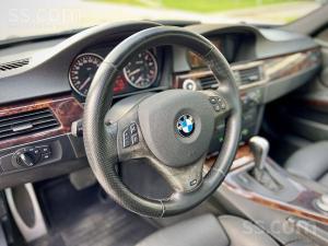 Pelēks BMW 325 2006 Rīga, ar dzinēja tilpumu 2.50 L un nobraukumu 229 tūkst. km par 5290 €, foto 20 vietnē AUTOMOTO.COM.LV