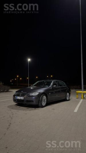 Grey BMW 325 2006 in Riga, with an engine capacity of 2.50 L and mileage of 314 thousand km for 4700 €, photo 3 on AUTOMOTO.COM.LV