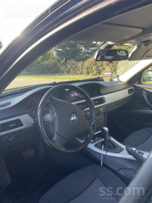 Grey BMW 325 2006 in Riga, with an engine capacity of 2.50 L and mileage of 314 thousand km for 4700 €, photo 13 on AUTOMOTO.COM.LV