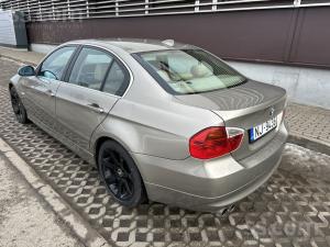 Серый БМВ 325 2007 в Рига, объемом двигателя 3.00 л и пробегом 209 тыс. км за 5500 €, фото 6 на AUTOMOTO.COM.LV