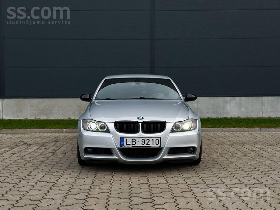 Pelēks BMW 325 2007 Rīga, ar dzinēja tilpumu 3.00 L un nobraukumu 357 tūkst. km par 5650 €, foto 3 vietnē AUTOMOTO.COM.LV