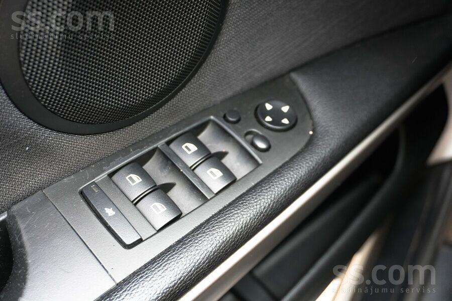 Pelēks BMW 325 2007 Rīga, ar dzinēja tilpumu 3.00 L un nobraukumu 334 tūkst. km par 4290 €, foto 9 vietnē AUTOMOTO.COM.LV