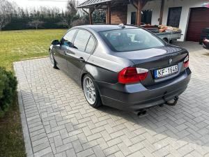 Pelēks BMW 325 2008 Rīga, ar dzinēja tilpumu 3.00 L un nobraukumu 403 tūkst. km par 4950 €, foto 3 vietnē AUTOMOTO.COM.LV