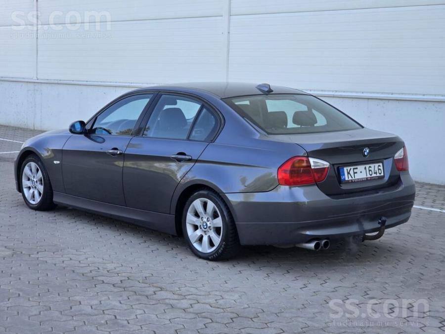 Grey BMW 325 2008 in Riga, with an engine capacity of 3.00 L and mileage of 400 thousand km for 5190 €, photo 11 on AUTOMOTO.COM.LV