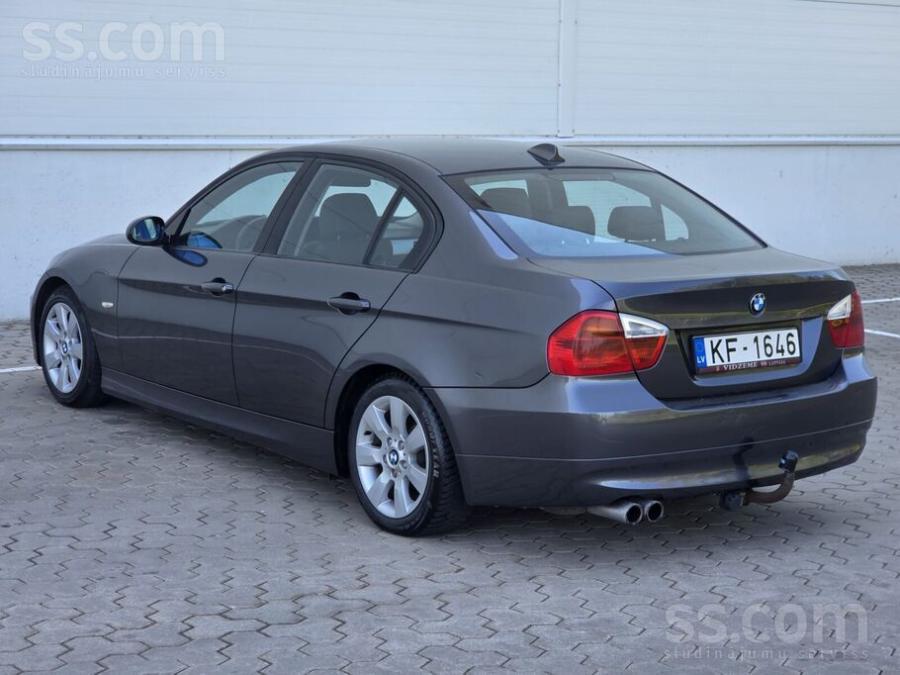 Grey BMW 325 2008 in Riga, with an engine capacity of 3.00 L and mileage of 400 thousand km for 5190 €, photo 13 on AUTOMOTO.COM.LV