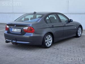 Grey BMW 325 2008 in Riga, with an engine capacity of 3.00 L and mileage of 400 thousand km for 5190 €, photo 15 on AUTOMOTO.COM.LV