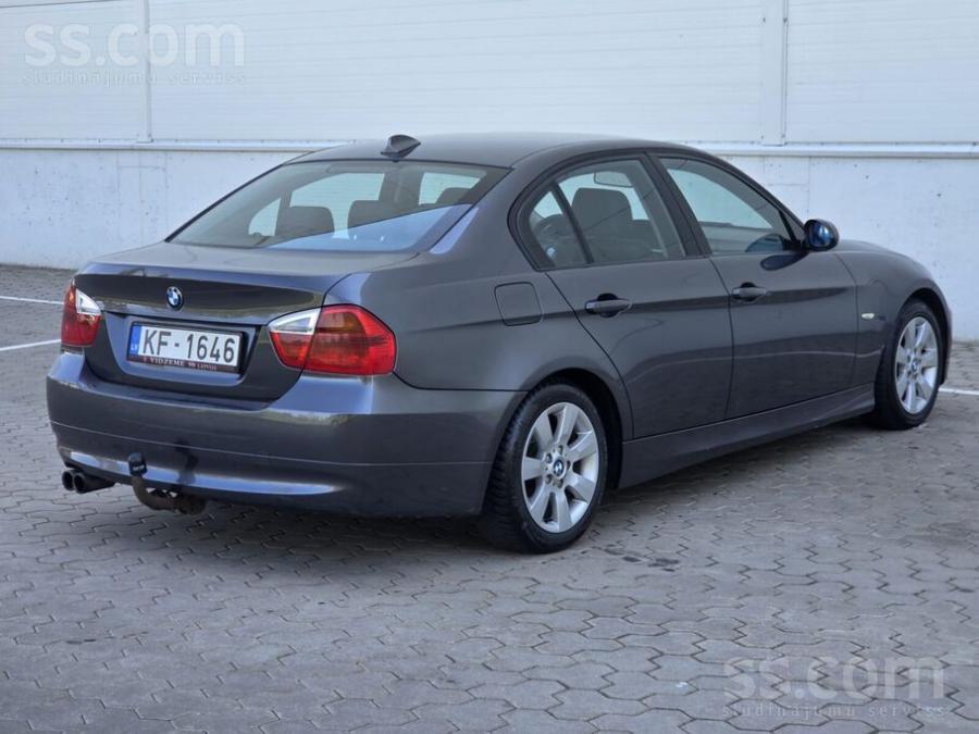 Grey BMW 325 2008 in Riga, with an engine capacity of 3.00 L and mileage of 400 thousand km for 5190 €, photo 15 on AUTOMOTO.COM.LV