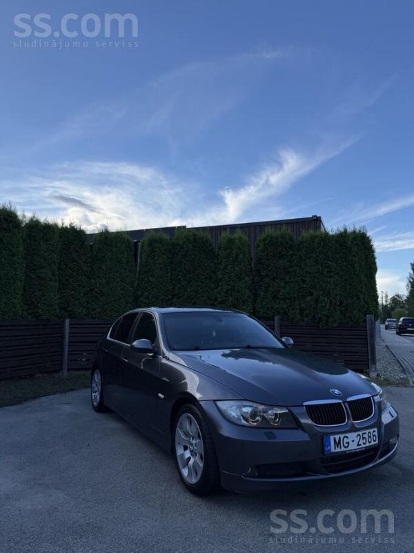Pelēks BMW 325 2008 Rīga, ar dzinēja tilpumu 3.00 L un nobraukumu 390 tūkst. km par 4000 €, foto 1 vietnē AUTOMOTO.COM.LV