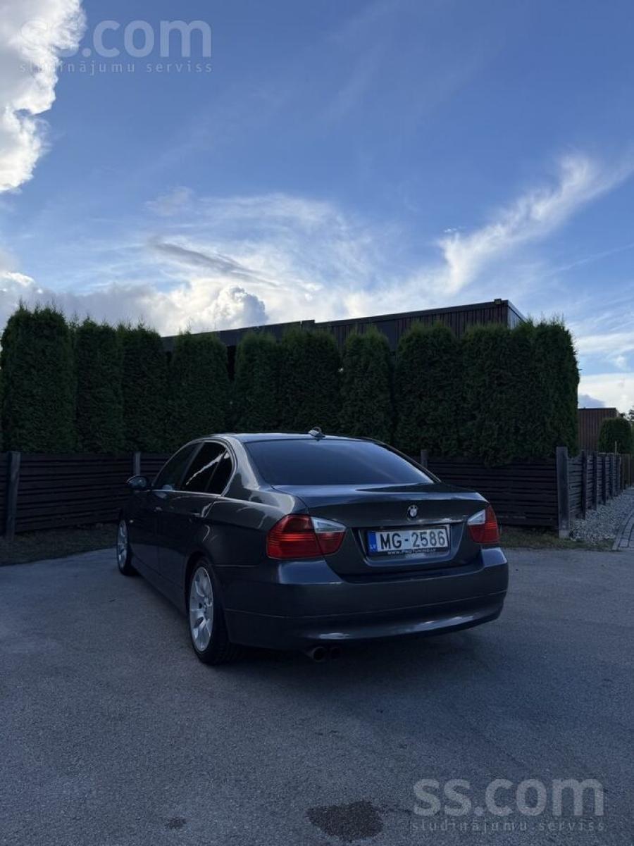 Grey BMW 325 2008 in Riga, with an engine capacity of 3.00 L and mileage of 390 thousand km for 4000 €, photo 7 on AUTOMOTO.COM.LV