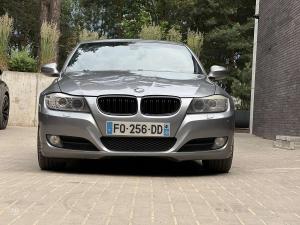Pelēks BMW 325 2009 Viļņa, ar dzinēja tilpumu 2.99 L un nobraukumu 220 tūkst. km par 6999 €, foto  vietnē AUTOMOTO.COM.LV