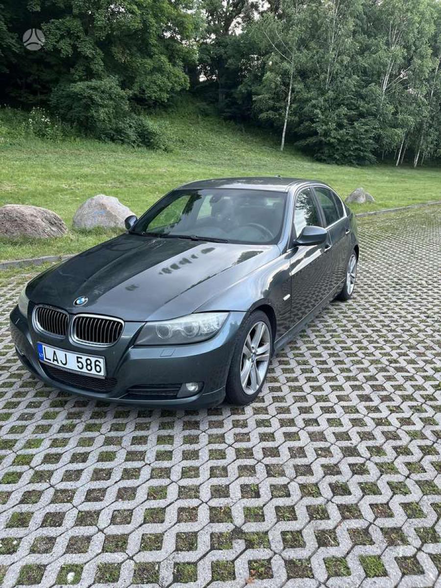 Grey BMW 325 2009 in Vilnius, with an engine capacity of 2.99 L and mileage of 311 thousand km for 6400 €, photo 1 on AUTOMOTO.COM.LV