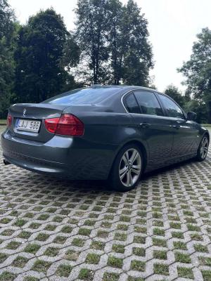 Grey BMW 325 2009 in Vilnius, with an engine capacity of 2.99 L and mileage of 311 thousand km for 6400 €, photo 4 on AUTOMOTO.COM.LV