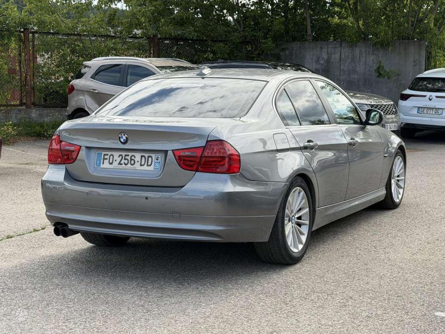 Pelēks BMW 325 2009 Viļņa, ar dzinēja tilpumu 2.99 L un nobraukumu 220 tūkst. km par 6250 €, foto 7 vietnē AUTOMOTO.COM.LV