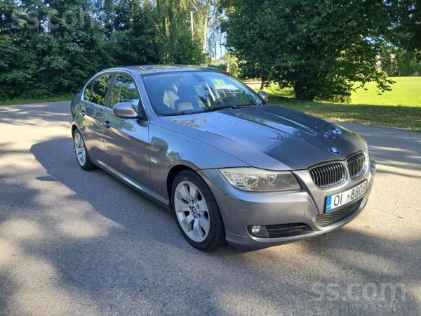 Grey BMW 325 2009 in Ogre, with an engine capacity of 3.00 L and mileage of 288 thousand km for 4750 €, photo 7 on AUTOMOTO.COM.LV