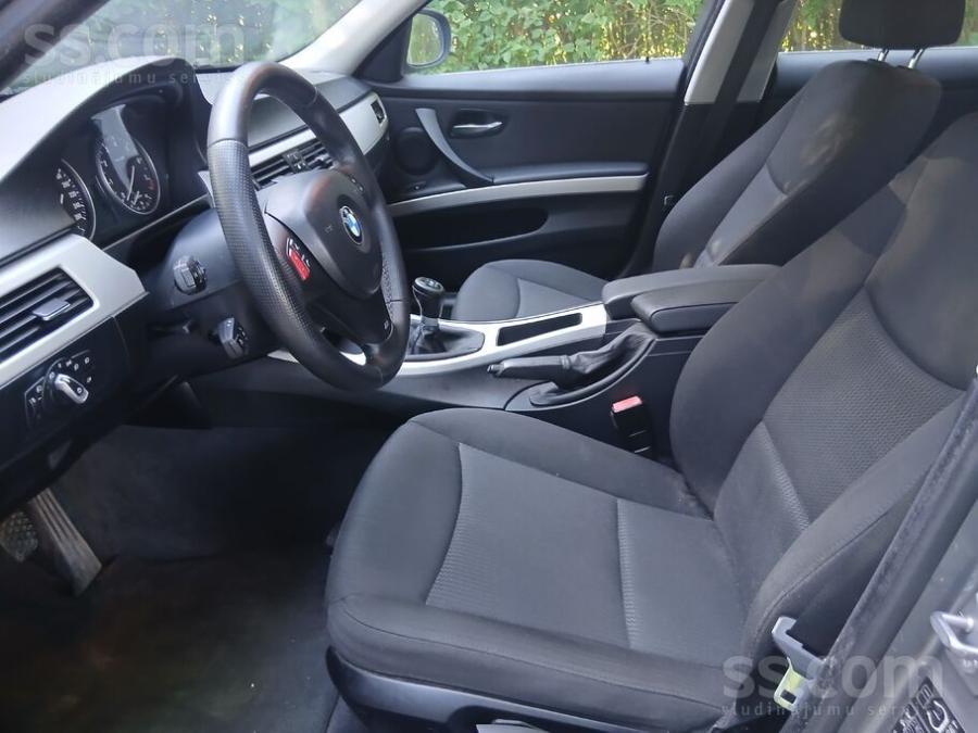 Pelēks BMW 325 2009 Ogre, ar dzinēja tilpumu 3.00 L un nobraukumu 288 tūkst. km par 4750 €, foto 11 vietnē AUTOMOTO.COM.LV