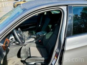 Pelēks BMW 325 2009 Rīga, ar dzinēja tilpumu 3.00 L un nobraukumu 248 tūkst. km par 6150 €, foto 13 vietnē AUTOMOTO.COM.LV