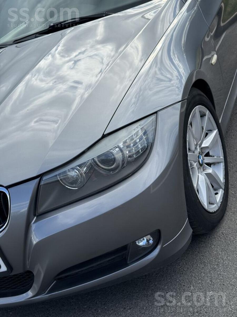 Grey BMW 325 2010 in Riga, with an engine capacity of 3.00 L and mileage of 325 thousand km for 8500 €, photo 10 on AUTOMOTO.COM.LV