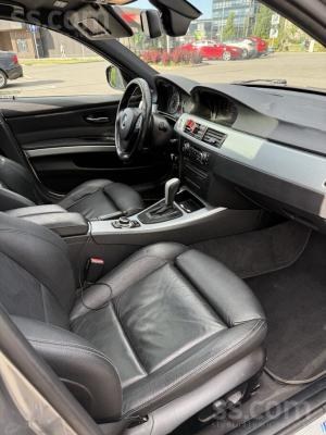 Grey BMW 325 2010 in Riga, with an engine capacity of 3.00 L and mileage of 325 thousand km for 8500 €, photo 29 on AUTOMOTO.COM.LV