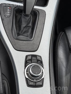 Grey BMW 325 2010 in Riga, with an engine capacity of 3.00 L and mileage of 325 thousand km for 8500 €, photo 35 on AUTOMOTO.COM.LV