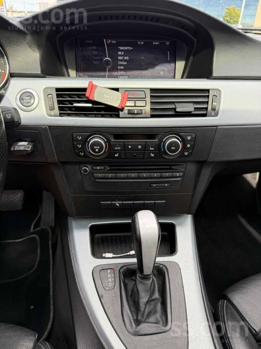 Grey BMW 325 2010 in Riga, with an engine capacity of 3.00 L and mileage of 325 thousand km for 8500 €, photo 34 on AUTOMOTO.COM.LV