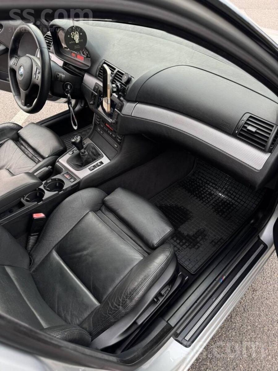 Grey BMW 325 2002 in Riga, with an engine capacity of 2.50 L and mileage of 328 thousand km for 5000 €, photo 10 on AUTOMOTO.COM.LV