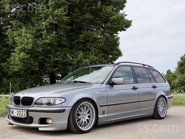 Pelēks BMW 325 2003 Ogre, ar dzinēja tilpumu 2.50 L un nobraukumu 248 tūkst. km par 3800 €, foto 1 vietnē AUTOMOTO.COM.LV