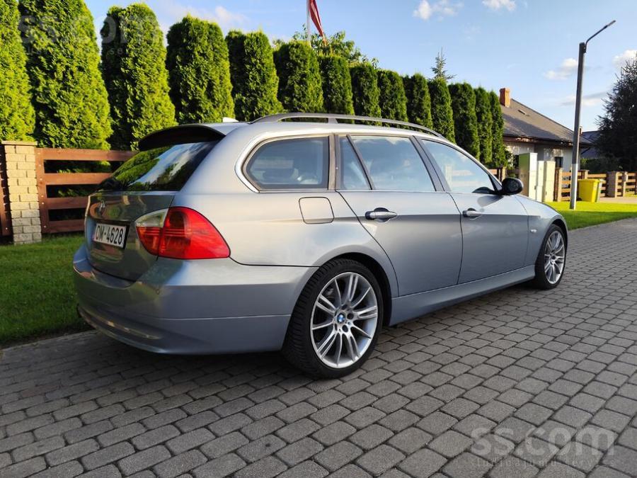 Grey BMW 325 2005 in Ogre, with an engine capacity of 2.50 L and mileage of 350 thousand km for 2950 €, photo 4 on AUTOMOTO.COM.LV