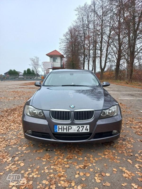 Grey BMW 325 2006 in Marijampole, with an engine capacity of 2.50 L and mileage of 322 thousand km for 3650 €, photo 2 on AUTOMOTO.COM.LV