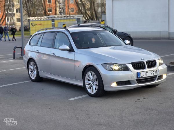 Pelēks BMW 325 2006 Klaipėda, ar dzinēja tilpumu 2.50 L un nobraukumu 301 tūkst. km par 2950 €, foto 2 vietnē AUTOMOTO.COM.LV