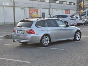 Grey BMW 325 2006 in Klaipeda, with an engine capacity of 2.50 L and mileage of 301 thousand km for 2950 €, photo 4 on AUTOMOTO.COM.LV