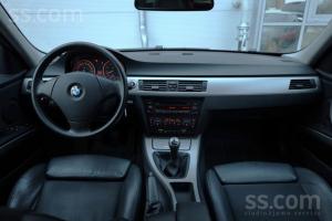 Grey BMW 325 2006 in Riga, with an engine capacity of 2.50 L and mileage of 0 thousand km for 3995 €, photo 9 on AUTOMOTO.COM.LV