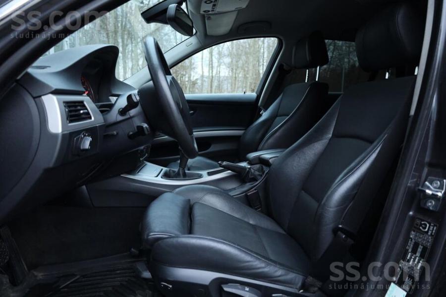 Grey BMW 325 2006 in Riga, with an engine capacity of 2.50 L and mileage of 0 thousand km for 3995 €, photo 11 on AUTOMOTO.COM.LV