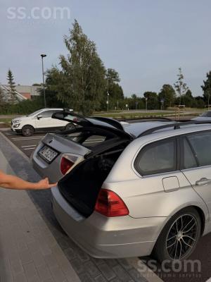 Pelēks BMW 325 2006 Rīga, ar dzinēja tilpumu 2.50 L un nobraukumu 344 tūkst. km par 2700 €, foto 8 vietnē AUTOMOTO.COM.LV