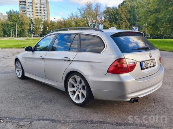 Pelēks BMW 325 2006 Rīga, ar dzinēja tilpumu 3.00 L un nobraukumu 375 tūkst. km par 4500 €, foto 4 vietnē AUTOMOTO.COM.LV